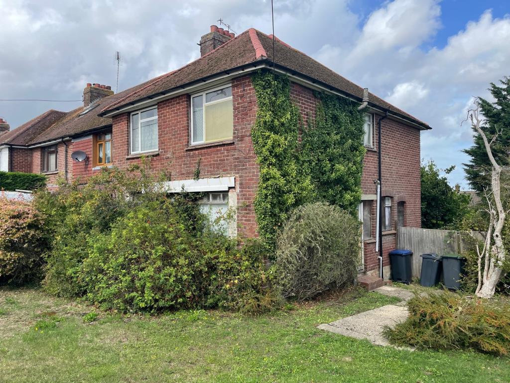 LOT - 42 AUCTION - 240 - END-TERRACE PROPERTY FOR TOTAL REFURBISHMENT