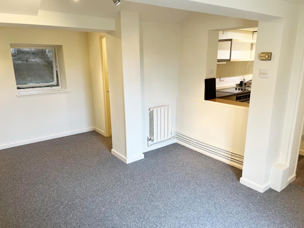 LOT - 87 AUCTION - 248 - FLAT FOR INVESTMENT OR OCCUPATION