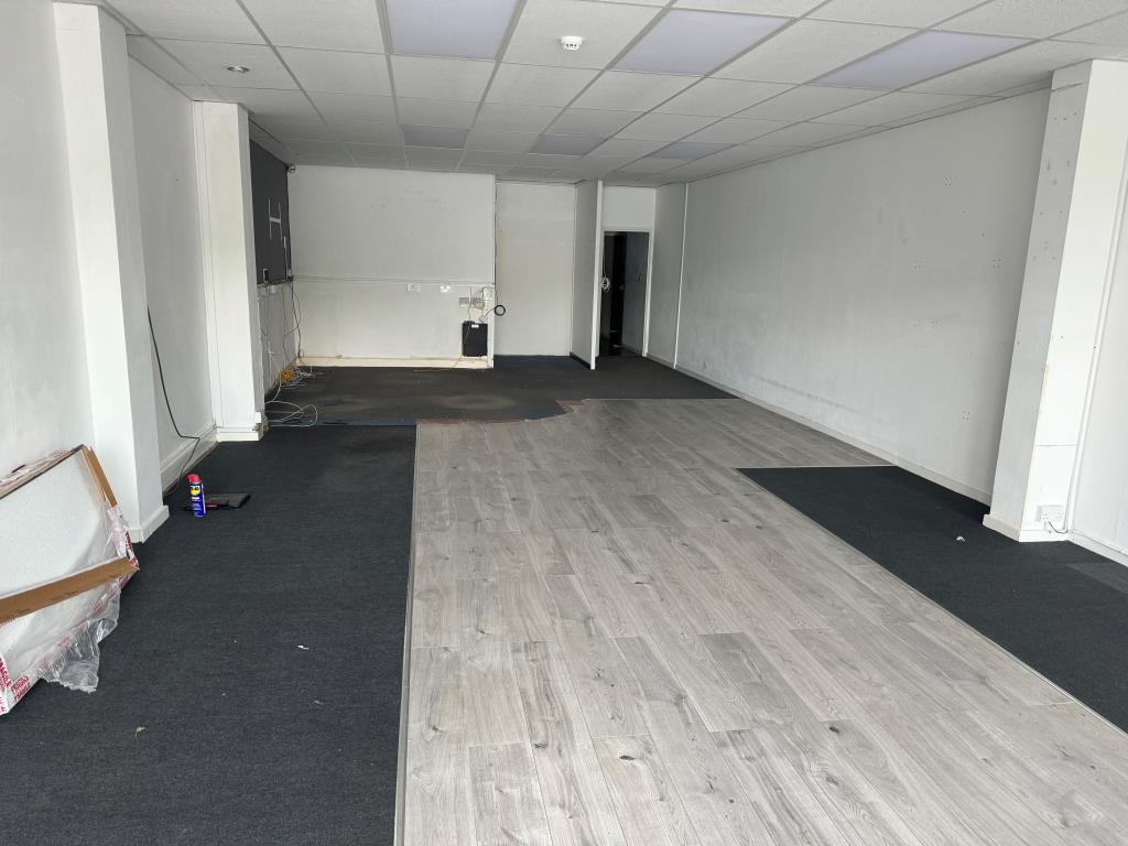 LOT - 81 AUCTION - 250 - VACANT GROUND FLOOR RETAIL UNIT PLUS ...