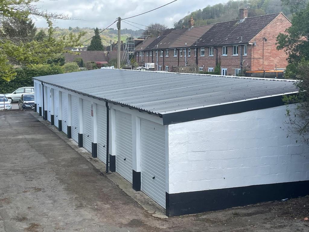 LOT - 114 AUCTION - 250 - TEN REFURBISHED LOCK-UP GARAGES
