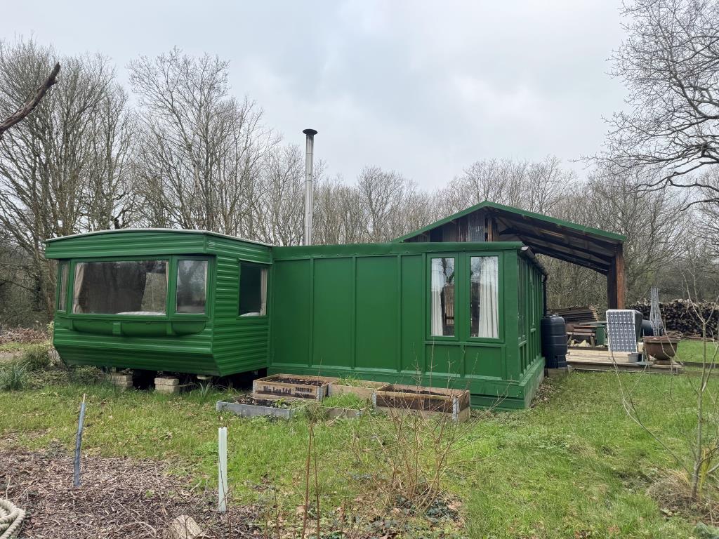 LOT - 2 AUCTION - 256 - STEEL FRAMED BARN AND EXTENDED STATIC CARAVAN ...