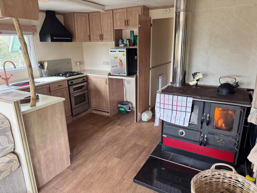 LOT - 2 AUCTION - 256 - STEEL FRAMED BARN AND EXTENDED STATIC CARAVAN ...