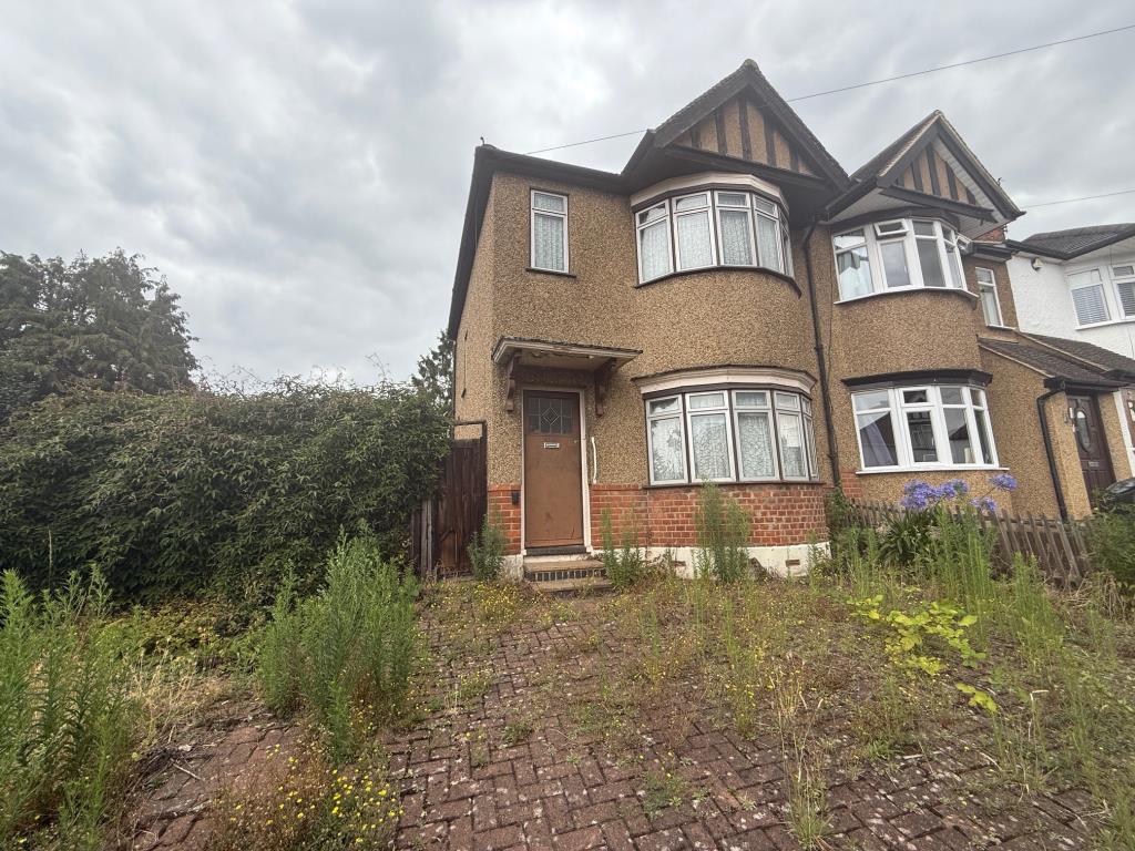 1 Shaldon Drive, Ruislip, Middlesex, HA4 0UJ